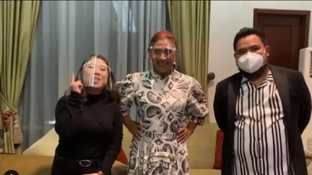 Roasting Susi Pudjiastuti, Kiki Saputri Banjir Pujian - GenPI.co